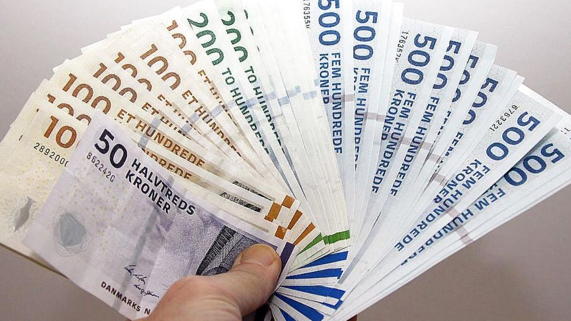 Skovler penge ind: Blandt de 100 rigeste i Danmark